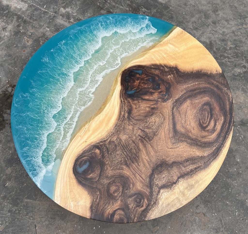 ROUND RESIN OCEAN TIMBER TABLE. DIAMETER 80cm. - Vietnz Trading LTD